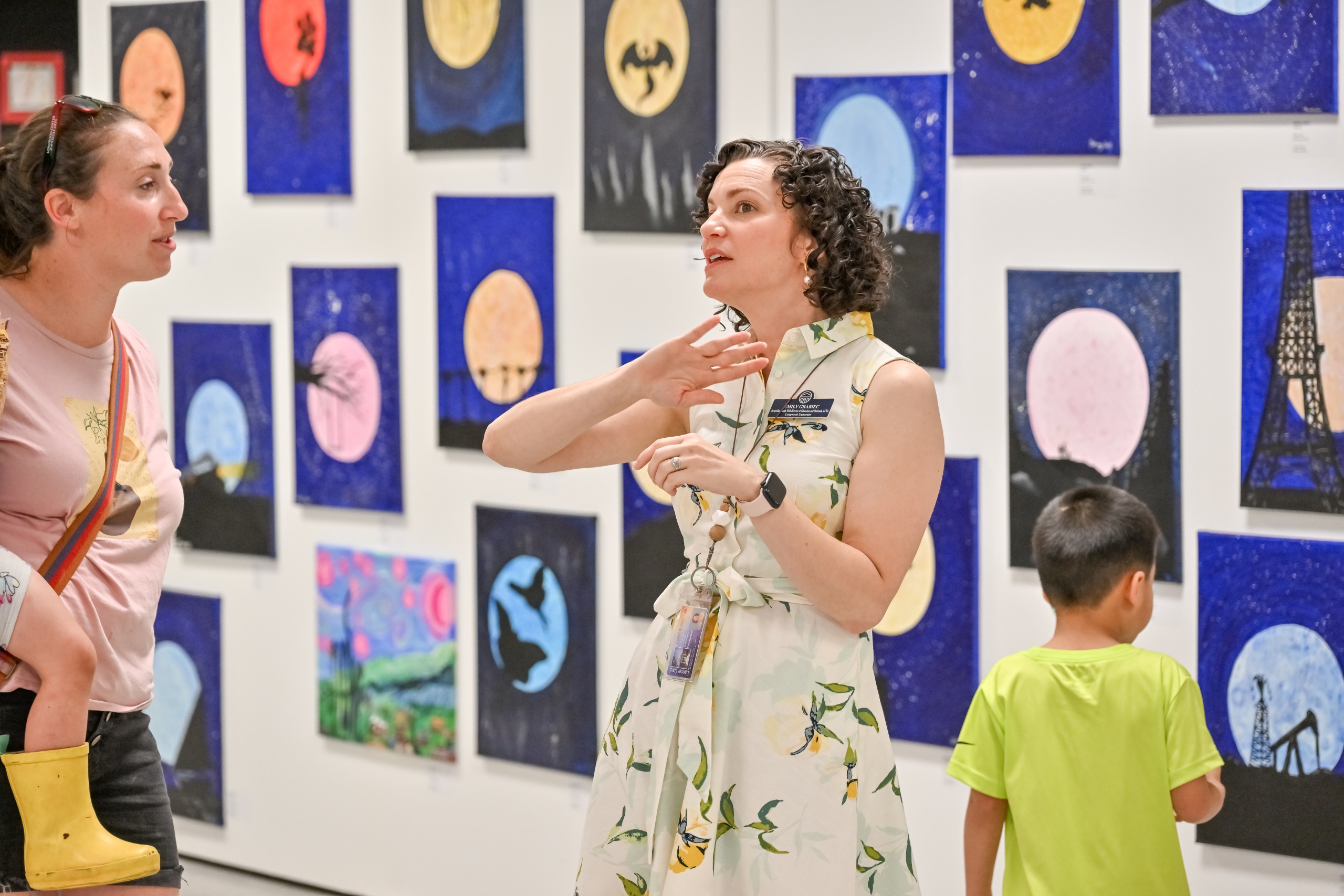 Volunteer - Longwood Center for the Visual Arts